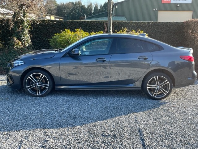 BMW 218i Gran Coupe M-Sportpack F44 LIVE COCKPIT PRO leder Navi ...