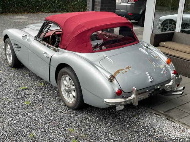 Austin Healey 3000 MK3 BJ8 Roadster ,In a beautiful color combination